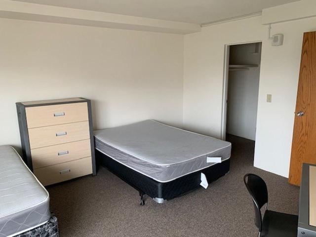 Roundhouse 1 Bedroom Apartment for Rent at 626 The Roundhouse, Madison, WI 53703 Marquette