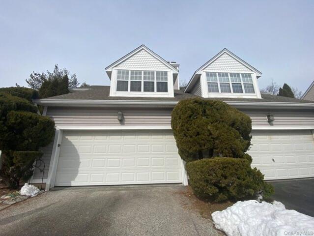 Roundtop Rd, Yonkers, Home For Sale