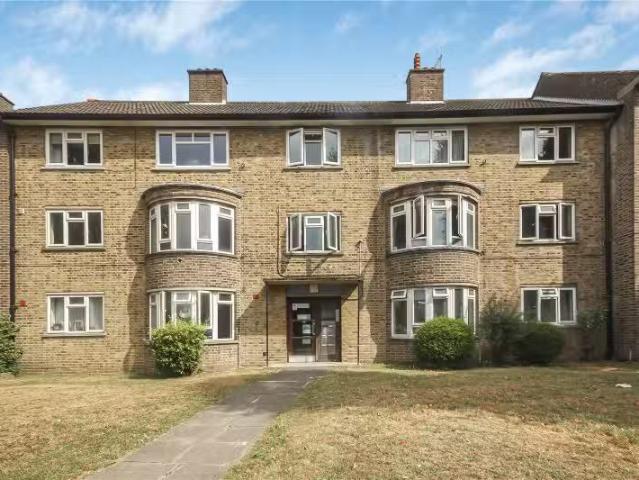 Roupell Road, London, SW2 3EL