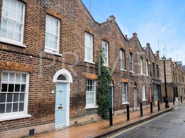 Roupell Street, Waterloo, London 3 bed terraced house to rent £5,499 pcm £1,269 pw