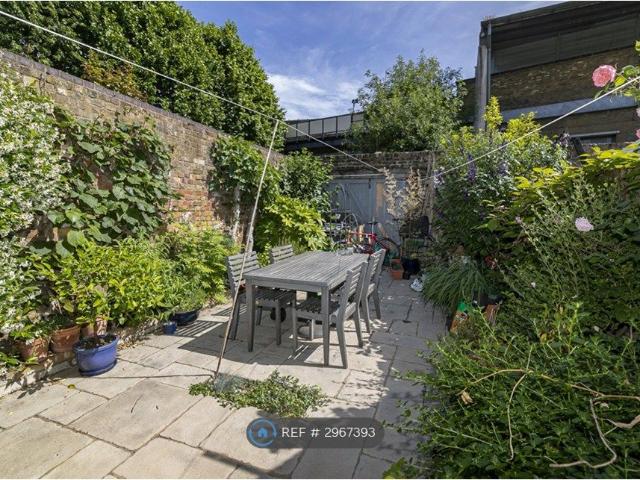 Roupell Street, London SE1, 3 bed terraced house to rent, £5,000 pcm | PrimeLocation