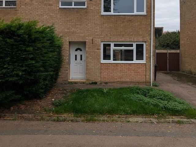 Roveley Court, Stony Stratford, Milton Keynes MK11, 3 bed semi detached house to rent, £1,575 pcm | PrimeLocation