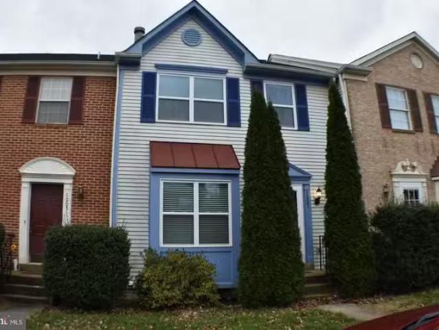 Row/Townhouse LEESBURG, VA 1007 Smartts Lane Ne