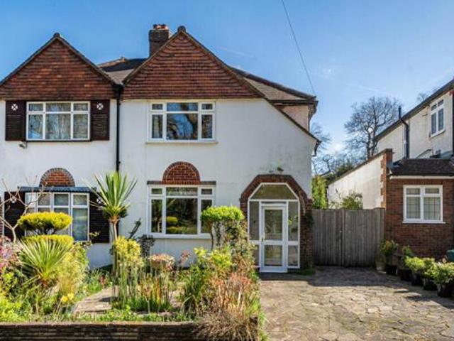 Rowan Walk, Bromley, 3 Bedroom Semi detached