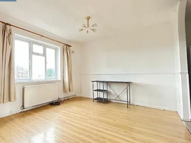 Rowan Court, 125 High Street, London, E13 9HJ, United Kingdom | 2 bed apartment for rent #166439228 | Rentberry