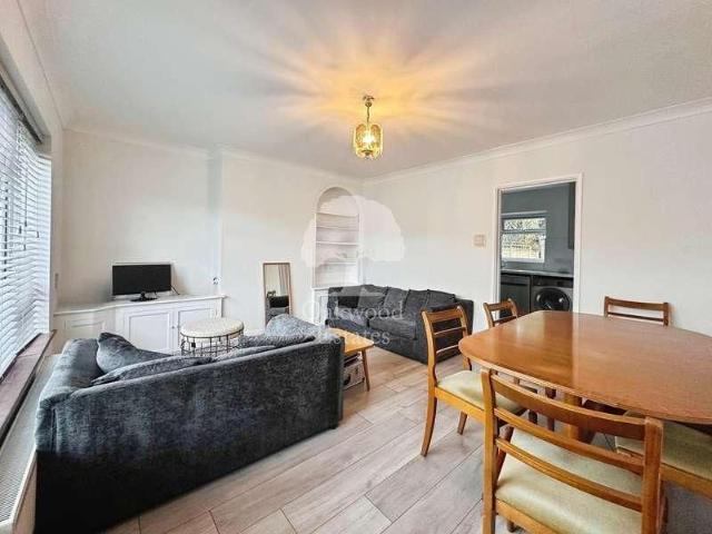 Rowan Close, Beaconsfield, HP9