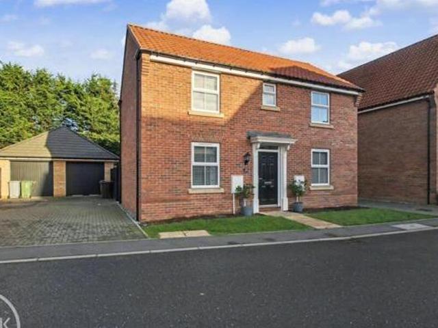 Rowan Crescent, Horsford, 3 Bedroom Detached