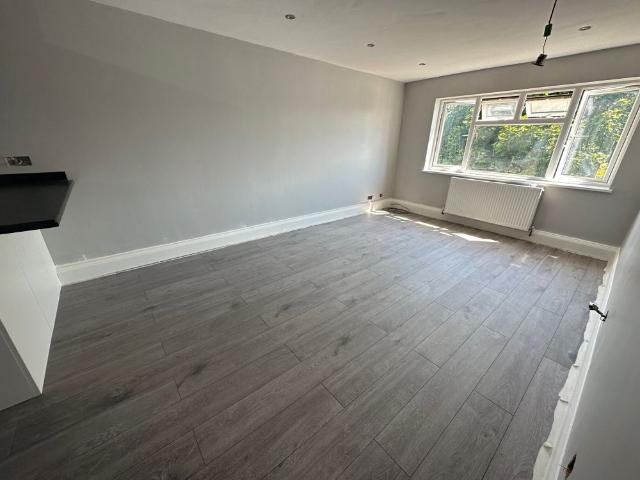 Rowan Drive, Broxbourne