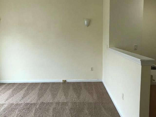 Rowan Place 1 Bedroom Apartment for Rent at 2132 Rowan St, Louisville, KY 40212 Portland