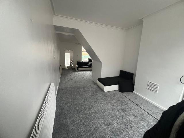Rowan Street, Leicester LE3, 3 bed terraced house to rent, £1,150 pcm | PrimeLocation