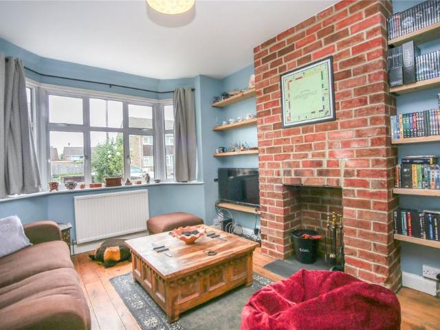 Rowanfield Road