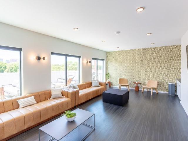 Rowat Lofts Apartments 2 Bedroom Apartment for Rent at 601 E Vine St, Des Moines, IA 50309 East Village