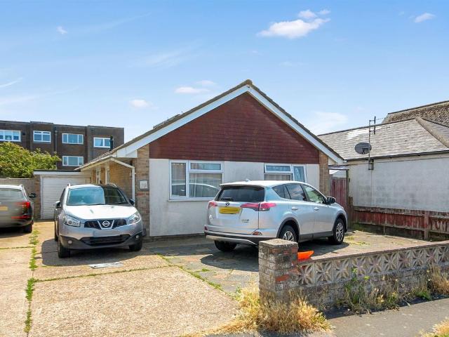 Rowe Avenue, Peacehaven, Brighton BN10, 3 bed detached bungalow to rent, £1,750 pcm | PrimeLocation
