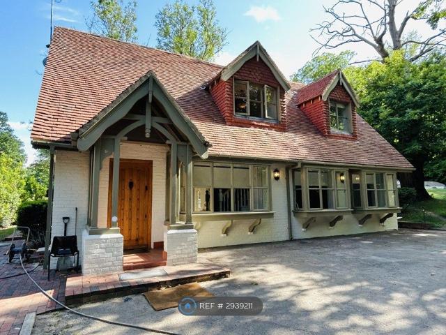 Rowhill Road, Dartford DA2, 3 bed detached house to rent, £3,500 pcm | PrimeLocation