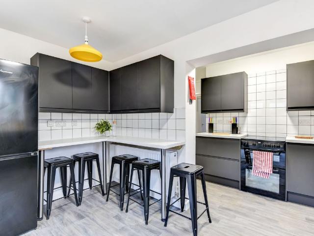 Rowlandson Gardens, Bristol BS7, Room to rent, £693 pppm | PrimeLocation