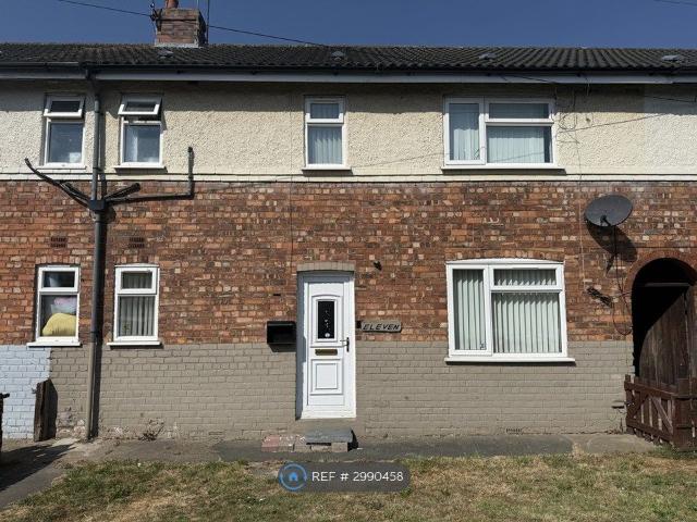 Rowley Grove, Hull HU6, 3 bed terraced house to rent, £690 pcm | PrimeLocation