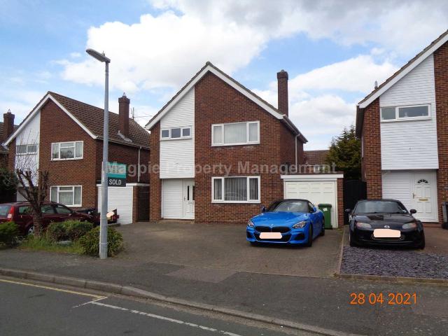 Rowley Road, St Neots PE19, 3 bed detached house to rent, £1,495 pcm | PrimeLocation
