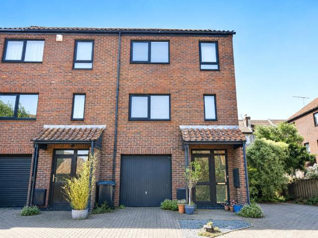 Rownham Mead, Hotwells, Bristol BS8, 4 bed end terrace house to rent, £2,700 pcm | PrimeLocation