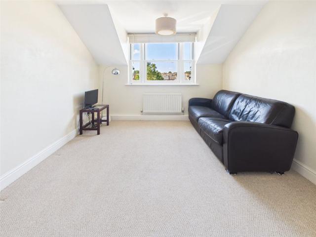 Rowntree Road, Twickenham, TW2