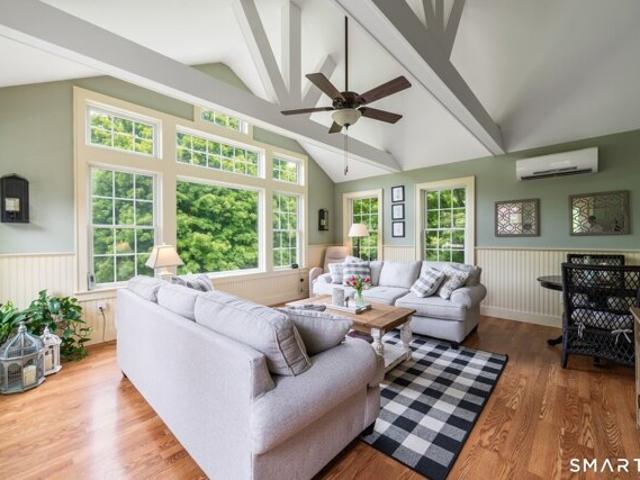Roxbury Rd, Southbury, Home For Sale
