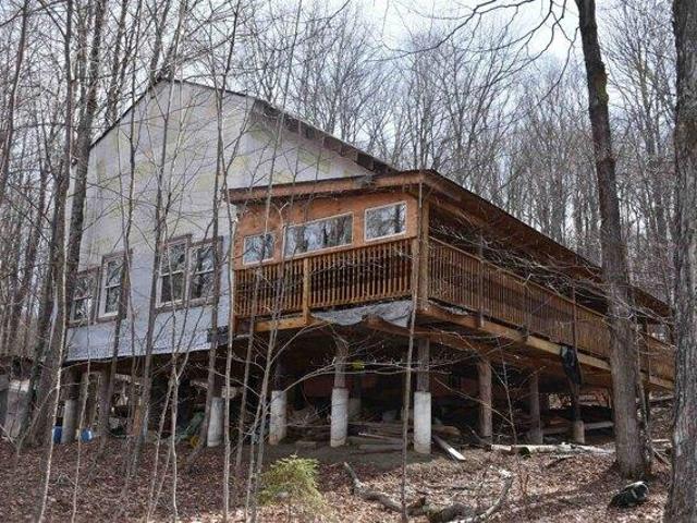 Roxbury VT 05663 LS102823436