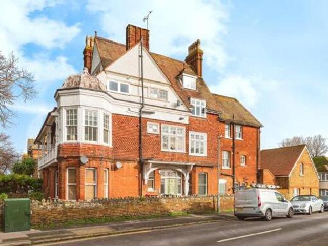 Roxburgh Road, Westgate on sea, 2 Bedroom Flat