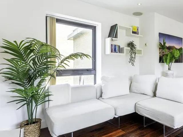 Royal Tower Lodge, 40 Cartwright Street, Tower Hill, London, E1 8LX, United Kingdom | 2 bed apartment for rent #114202844 | Rentberry