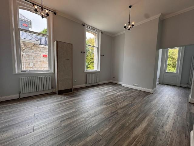 Royal Victoria Apartments, 17 Poole Road, BH4