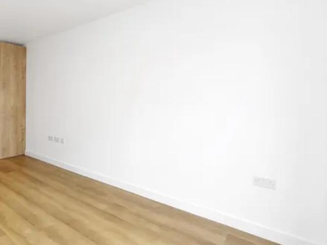 Royal Victoria Gardens, Whiting Way, London, SE16 7DR, United Kingdom | 1 bed apartment for rent #140227847 | Rentberry