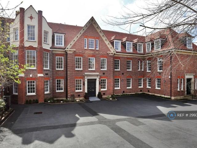 Royal Wells Court, Tunbridge Wells, TN1 2 bed flat to rent £2,215 pcm £511 pw