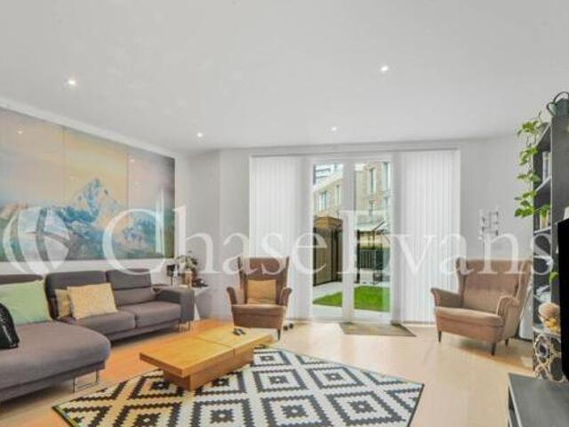 Royal Wharf, Rope Terrace, Newham, 3 Bedroom Terraced