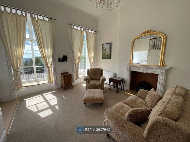 Royal York Crescent, Bristol BS8, 1 bed flat to rent, £1,700 pcm | PrimeLocation