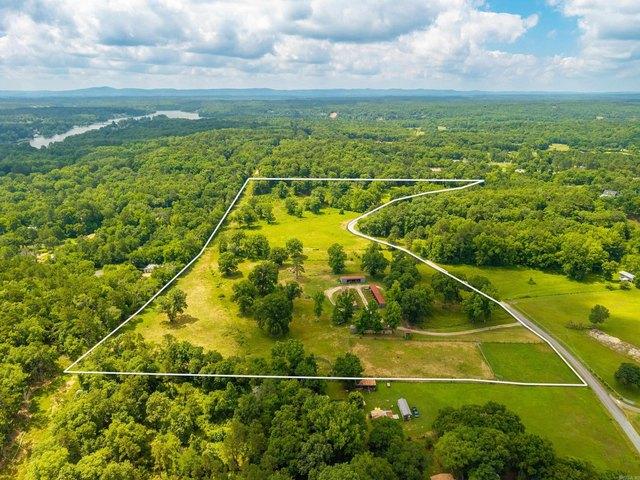 270 True Grit Ln, Royal, AR 71968