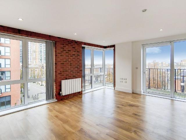 Royal Arsenal, Woolwich, London SE18, 3 bed flat to rent, £2,800 pcm | PrimeLocation