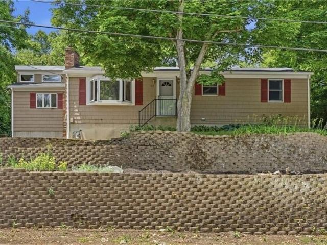 Royal Ave, Cranston, Home For Sale