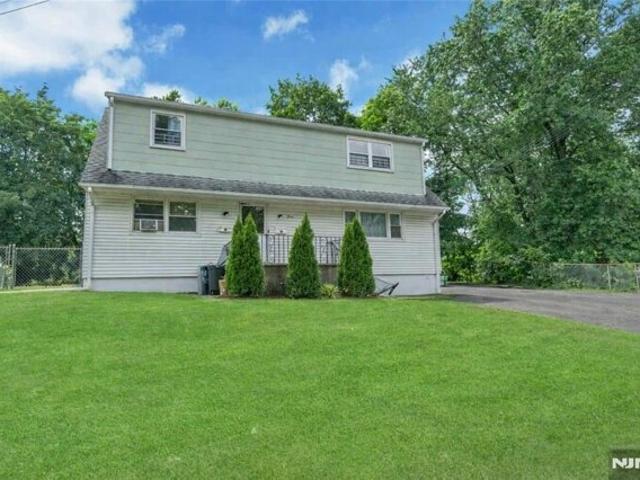 Royal Ave, Hawthorne, Home For Sale