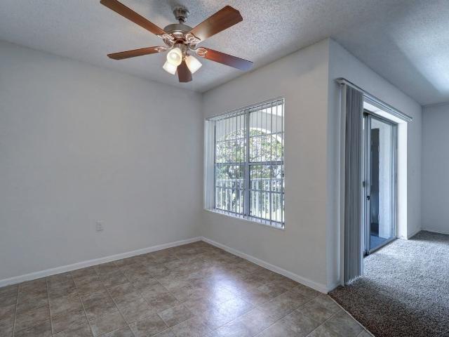 Royal Breeze Apartments 3 Bedroom Apartment for Rent at 21227 Us Highway 19 N, Clearwater, FL 33765
