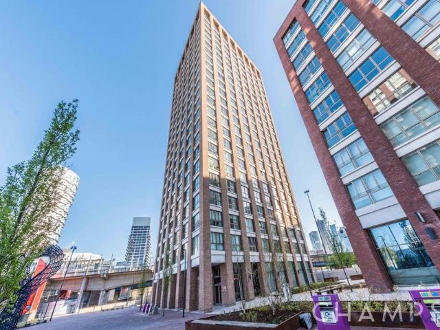 Royal Captain Court, Arniston Way. 2 bed flat to rent £3,077 pcm £710 pw