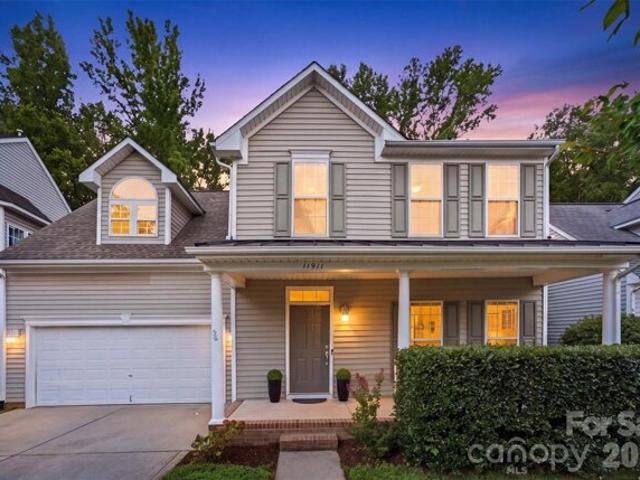 Royal Castle Ct, Charlotte, Home For Sale