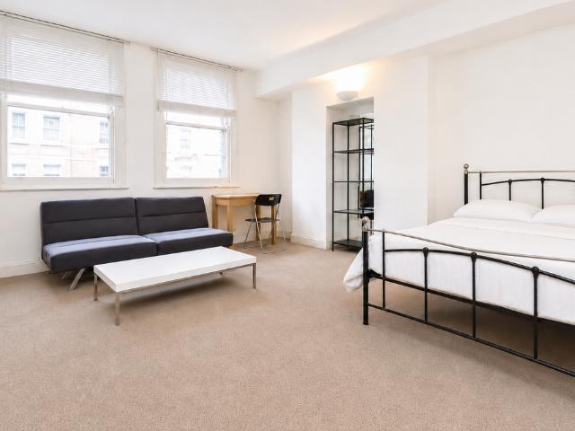 Royal College Street, London NW1, Studio to rent, £1,700 pcm | PrimeLocation