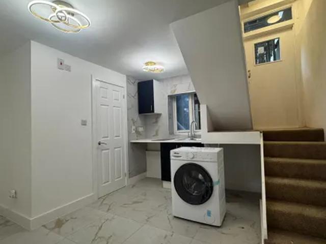 Royal College Street, London, NW1 0SG, United Kingdom | 1 bed apartment for rent #167824210 | Rentberry
