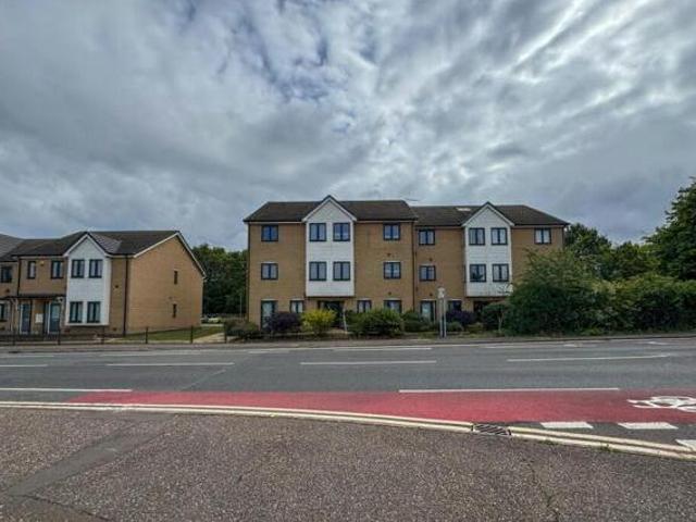 Royal Court, Eye Road, 2 Bedroom Flat