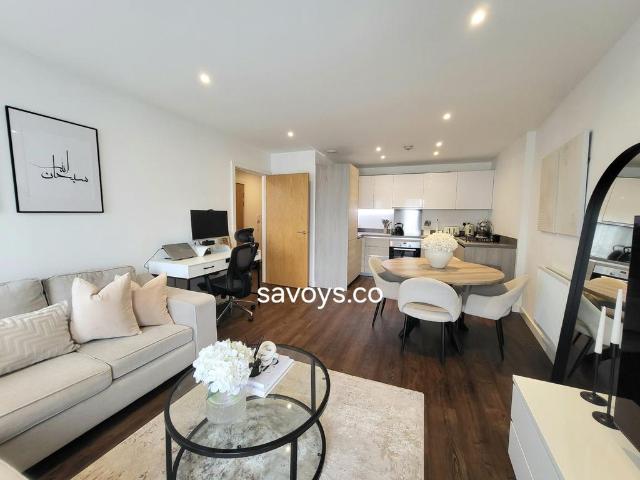 Royal Court, Howard Road, Stanmore 1 bed flat to rent £1,650 pcm £381 pw