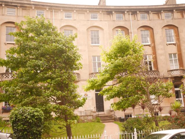 Royal Crescent, Stanton House BS23, 2 bed flat to rent, £1,400 pcm | PrimeLocation