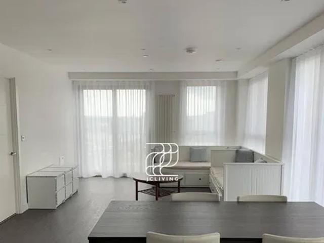 Queen's Cross Marketing Suite, 12 Western Gateway, London, E16 1YX, United Kingdom | 3 bed apartment for rent #131494969 | Rentberry