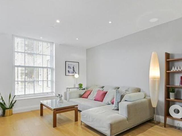 Royal Drive, Princess Park Manor, Friern Barnet, 2 Bedroom Apartment