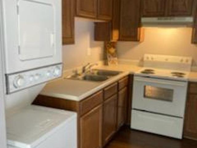 Royal Eden Apartments