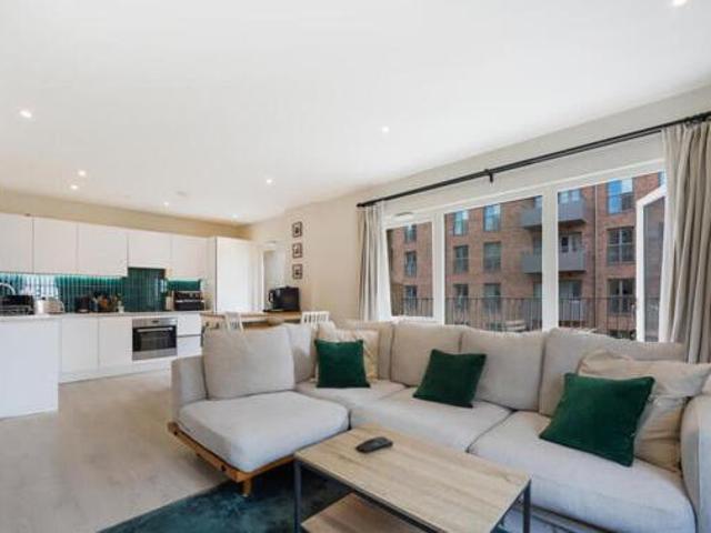 Royal Engineers Way, Millbrook Park, 2 Bedroom Flat