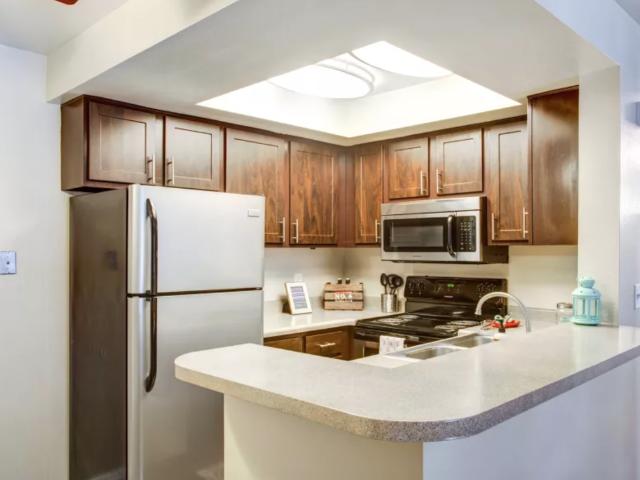 Royal Farms 1 Bedroom Apartment for Rent at 2102 E Royal Farm Dr, Cottonwood Heights, UT 84121 Cottonwood Heights