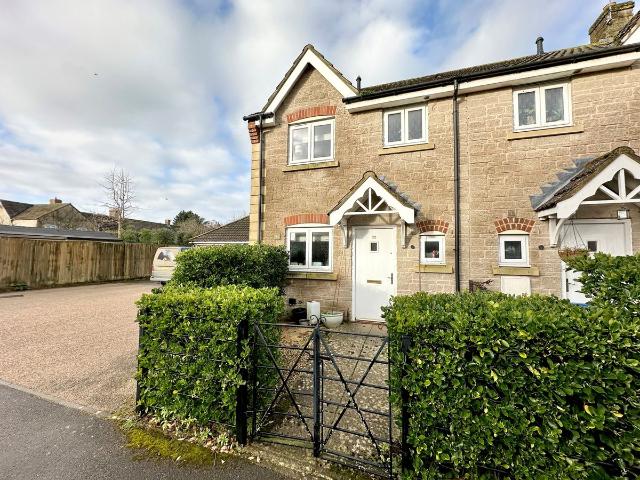 Royal Field Close, Hullavington, Chippenham SN14, 3 bed property to rent, £1,500 pcm | PrimeLocation